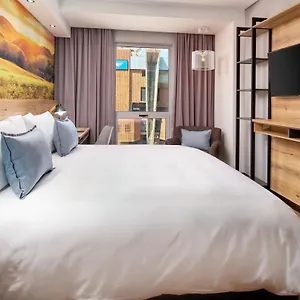 Protea Hotel By Marriott Pretoria Loftus Park: 4 star Hotel with a ...