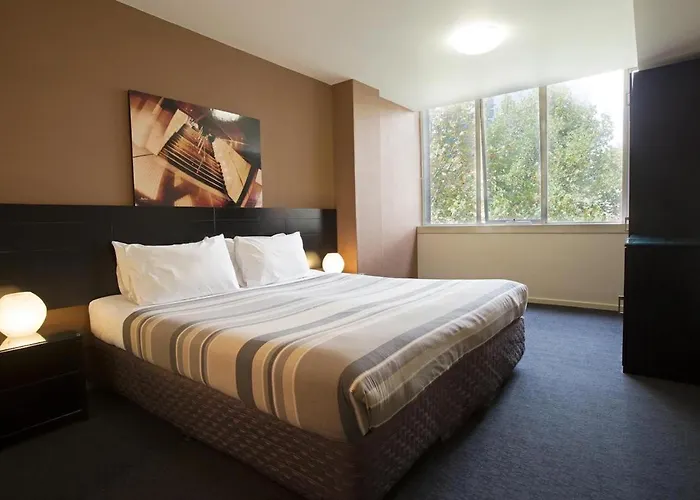 THE 16 BEST Cheap Hotels in Melbourne, Australia | hotelscompass.com